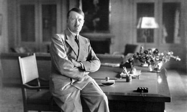 O que aconteceu com o cadáver de Hitler? - Zona Curiosa