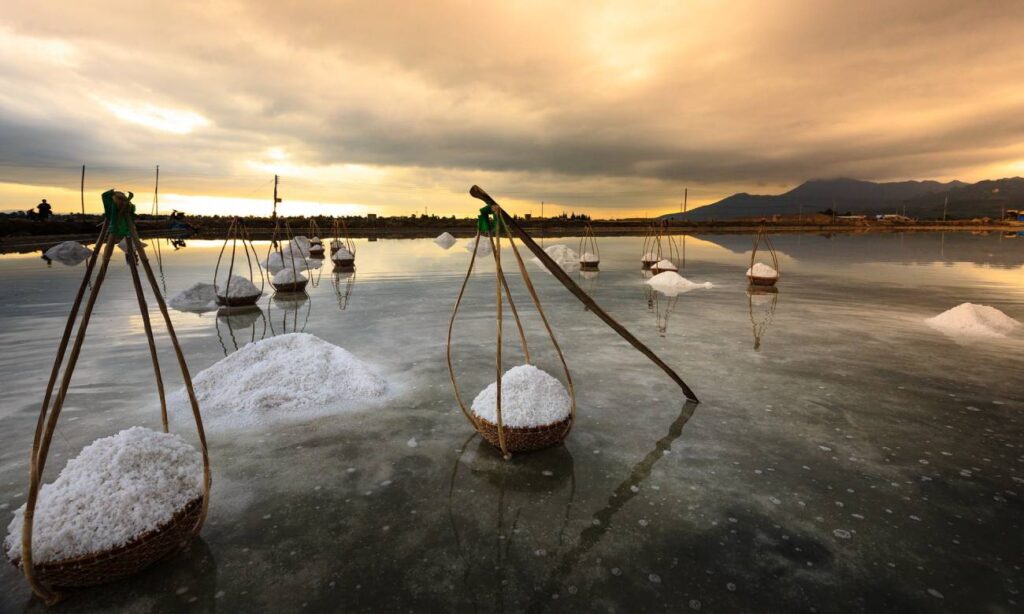 Por que a água do mar é salgada? – Zona Curiosa