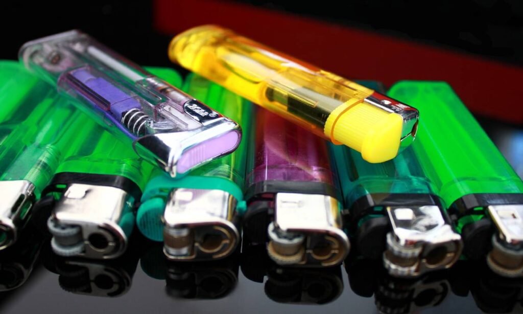 Como funcionam os isqueiros? – Zona Curiosa