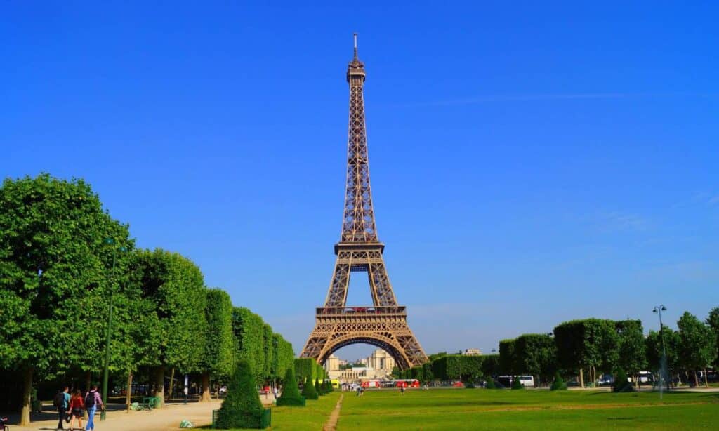 Por que a Torre Eiffel foi construída? – Zona Curiosa