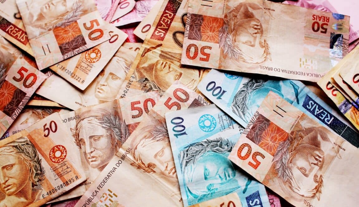 A história por trás da mulher na cédula do real – Zona Curiosa