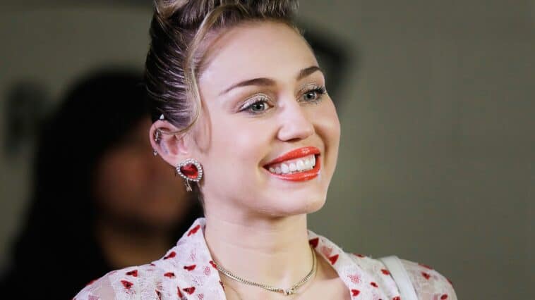 Miley Cyrus: As melhores curiosidades sobre a cantora – Zona Curiosa